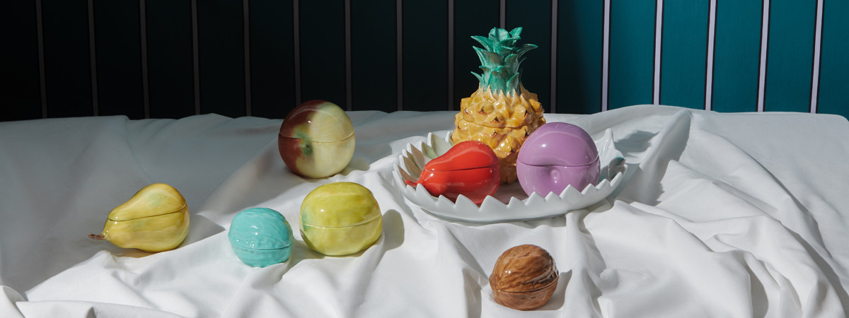 The future of porcelain painting - Stephanie & Christin