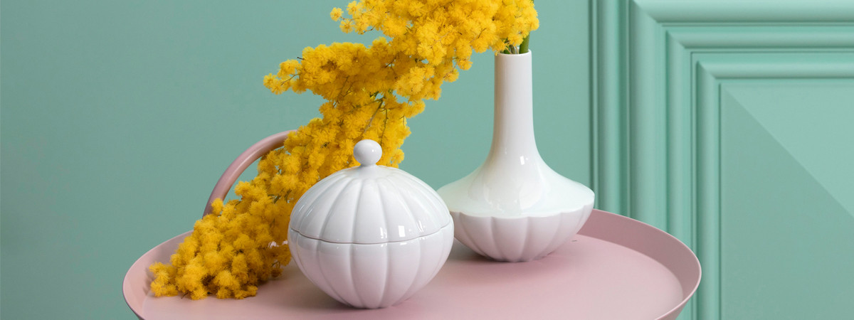 The future of porcelain painting - Stephanie & Christin